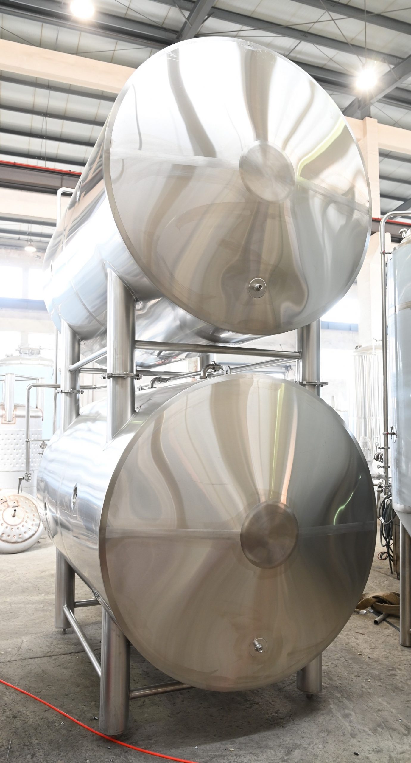 horizontal lagering tanks, stackable horizontal lagering tanks ...