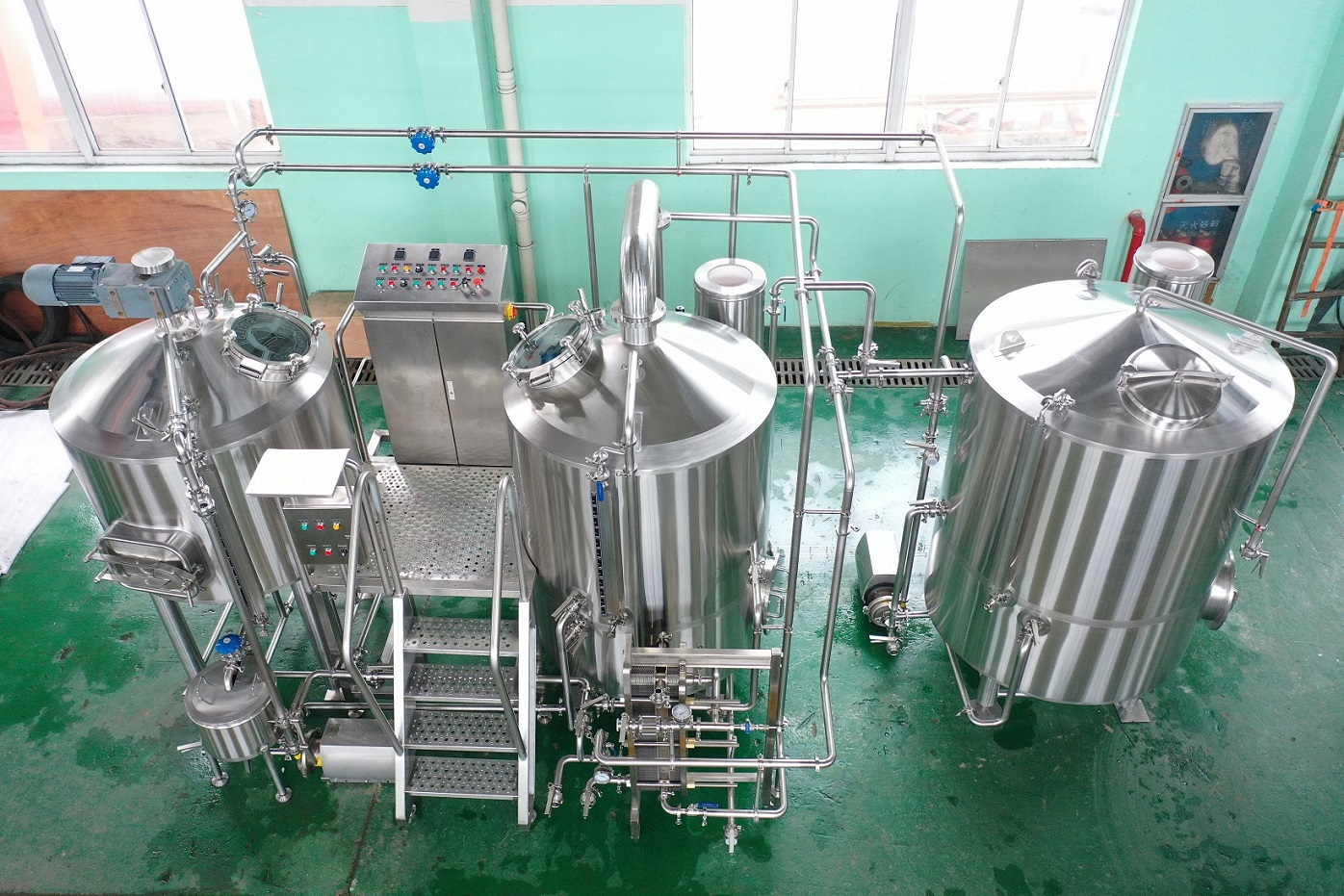 brewhouse, brew house, brewhouse vessel, mash tank, mash tun, brew ...